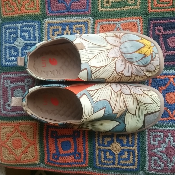 UIN | Shoes | Uin Toledo Slip On Loafers Flats Shoes Multicolor Sz 95 ...